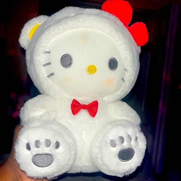 Hello Kitty | Toys | Hello Kitty Plushie | Poshmark